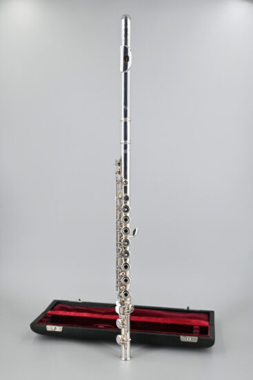 Silver flute – Jack Leff - VM Collectables